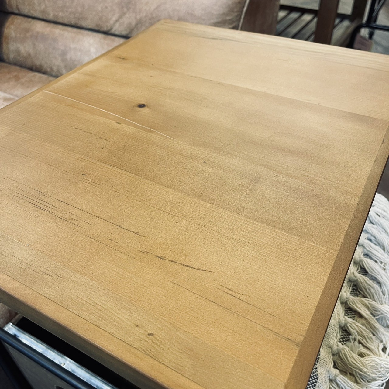 ZACK SIDE TABLE｜ショップニュース｜MOLTI（モルティ）｜郡山駅西口ビッグアイ1-5階